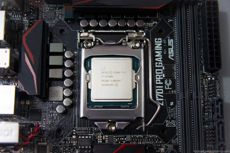 Lego Gaming Computer | Total Geekdom